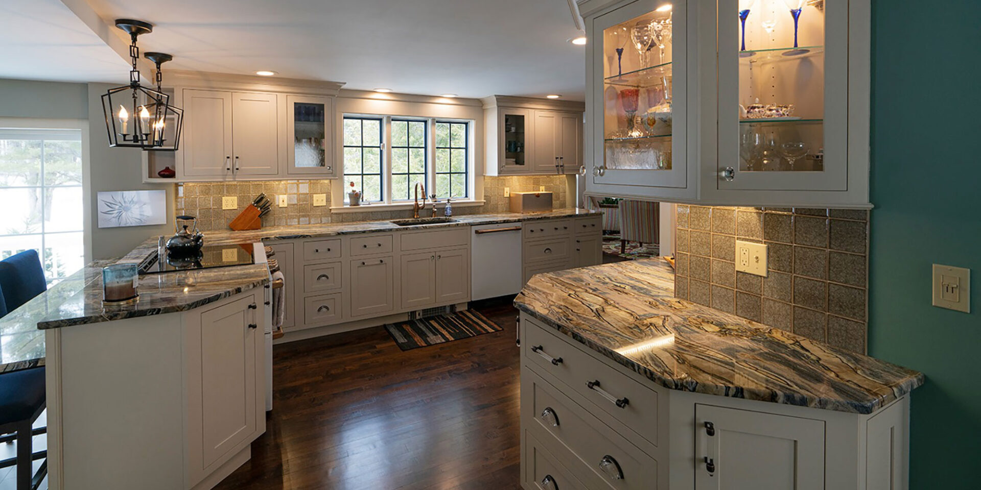 Durable Quartzite Countertops | Rumford Stone